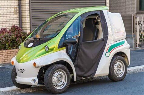 超小型evとはメリットやデメリット、重電や走行距離、価格など詳しく解説｜みんなでつくる！暮らしのマネーメディア みんなのマネ活