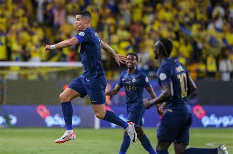 Cristiano Ronaldo Cetak 400 Gol Dan 90 Assist Sejak Umur 30 Tahun Al