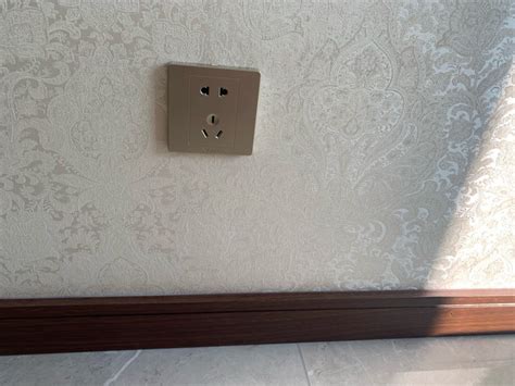 公牛插座怎么样 公牛开关插座面板多功能多孔家用空调插座暗 什么值得买