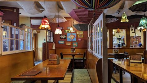 This Inn On The Oregon Coast Serves Wood Fired Pizza To Die For