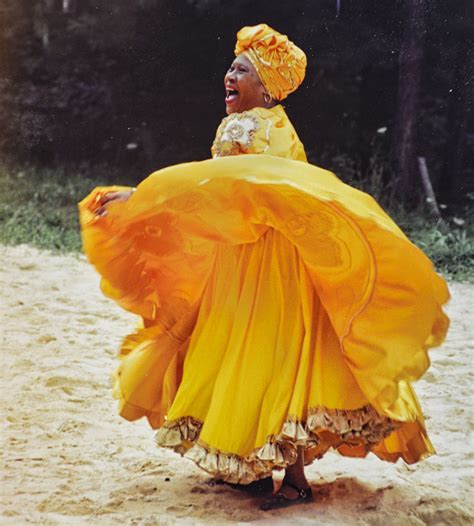 Tambor Oshun Pouring Out Honey