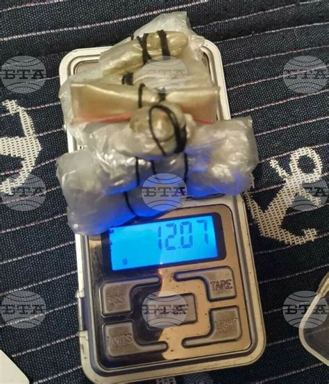 Полицията задържа мъж разпространявал наркотици в столичния квартал „Бояна“ Утро