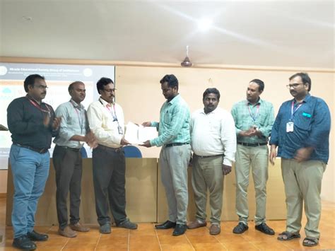 ece department of mes conducted a workshop on iot and its applications miracle educational
