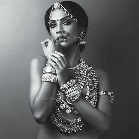 Sruthy Menon R Mallubabes