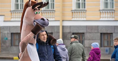 Шестидневная рабочая неделя ждет петербуржцев в конце октября Новости Mail