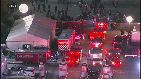 Astroworld Timeline How Tragedy Unfolded At Travis Scott Concert