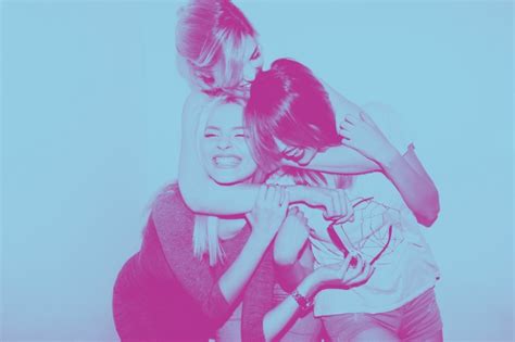 How To Create The Popular Duotone Effect In Photoshop The Shutterstock Blog