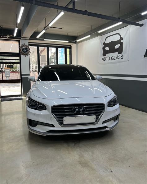 서울오토글라스 현대자동차 2017년식 그랜저ig앞유리교체 및 틴큐브썬팅 Tp 작업 서울 강서구