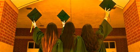 Închirieri Robe Absolvire