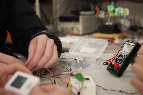 Electric Circuits Learn Electronic Basics Eim Technology