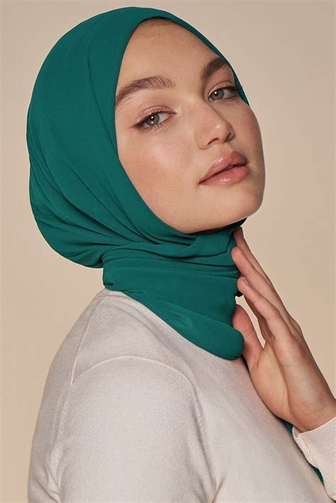 Safety Helmet Object Detection Dataset And Pre Trained Model By 20