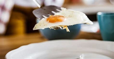 Woman Shares Perfect Fried Egg Hack And You Only Need One