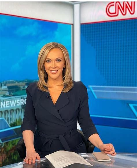 Paula Reid Rcnnnewswomen