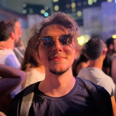 About Berat Aras Medium