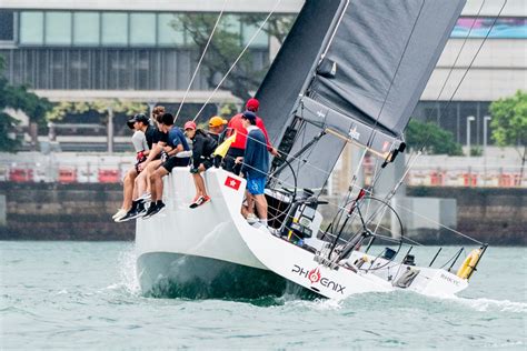 香港遊艇會“寶馬秋季帆船賽”開羅 六百帆手維港較量 時政 香港中通社