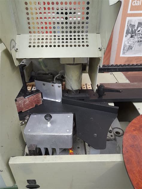 Bordatrice SCM BASIC1 Baldin Srl