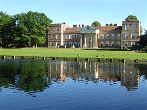 Restoration Completed On Historic Tudor Gallery At The Vyne