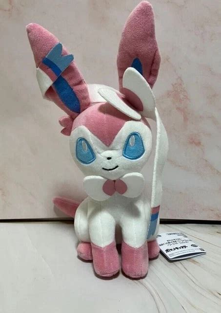 Pokemon Sylveon Peluche Bambola Fluffy Hug Eevee Friends Nuovo 18 Cm Eur 61 73 Picclick It