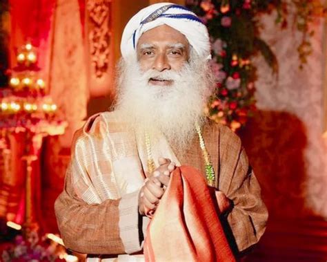 सद्गुरु जग्गी वासुदेव को अस्पताल से मिली छुट्टी सफल रही ब्रेन सर्जरी