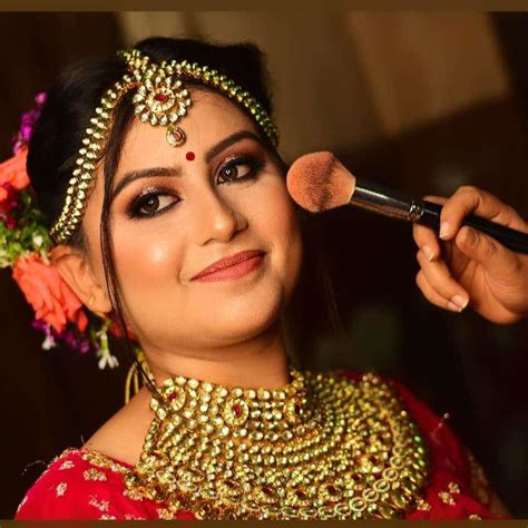 Raksha Jain Makeover Wedding Makeup Artist Indore Photos Price And Reviews Bookeventz