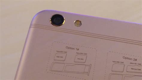 OPPO Launches F Plus Featuring Dual Selfie Cameras In Pakistan