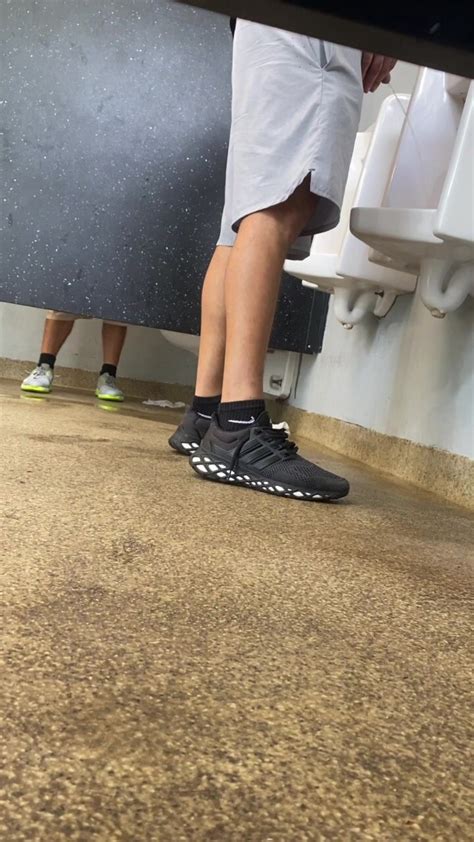 Spy Comp Peeking Under The Stall At Pissers Thisvid Com