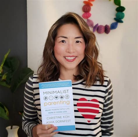 Biografi Penulis Christine Koh