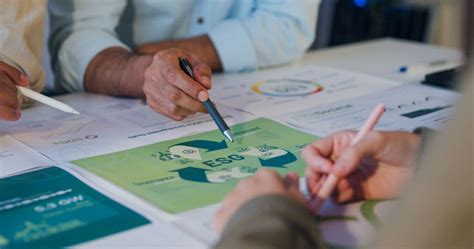 A Complete Guide To Sustainability Frameworks For Your Business