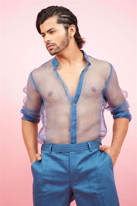 Siddharth Nigam Shirtless Look Hot Sex Picture