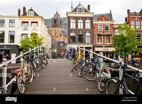Leiden Hi Res Stock Photography And Images Alamy