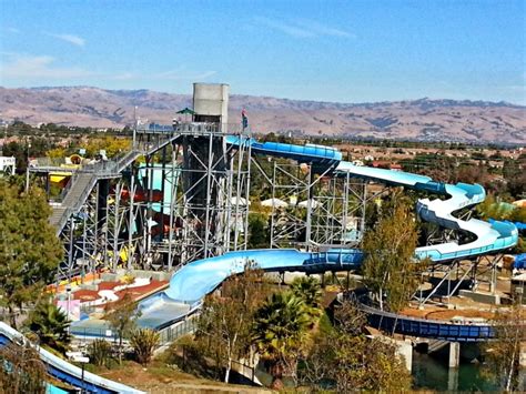 Girls Day At Californias Great America Theme Park Clever Housewife