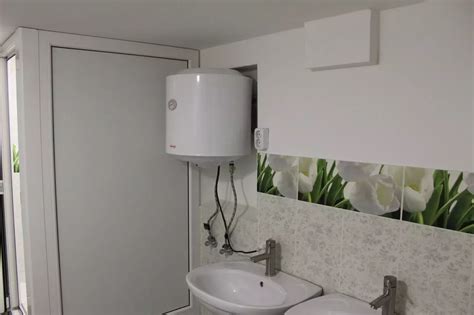 На Київщині облаштували укриття з «євроремонтом та ліжками ФОТО Вечірній Київ