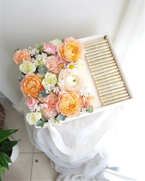 생화용돈박스 고덕동꽃집 꽃피어나 상일동역꽃집 강일동꽃집 강동구꽃집 상일동역꽃집 결혼기념일선물 생신선물 플라워박스 용돈꽃다발 환갑선물 칠순선물 부모님생신선물 돈꽃다발