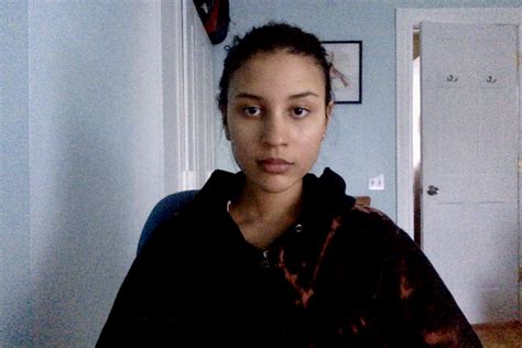 Ella Simons The Mountaineer