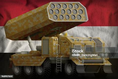 로켓 포병 이집트 국기 배경에 모래 위장 미사일 발사대 3 차원 일러스트 레이 션 기에 대한 스톡 사진 및 기타 이미지 기 노랑 대포 Istock