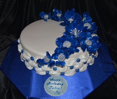 Sapphire Flowers Cake
