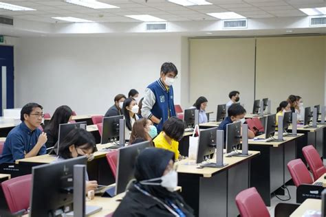 กองบริหารและพัฒนาทรัพยากรบุคคล จัดกิจกรรมอบรมเชิงปฏิบัติการ “ทำงานง่าย ใช้เวลาน้อยลง ด้วย Office