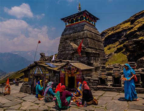 Tungnath Temple Uttarakhand Trekking Guide Timings And How To Reach