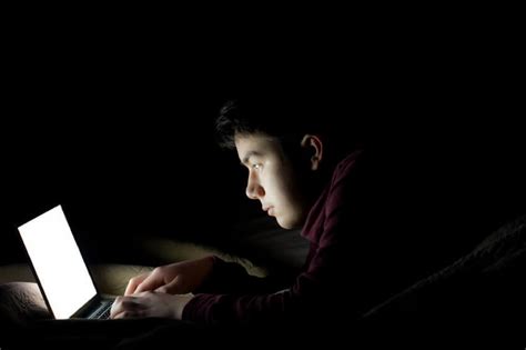 Tips For Finding Balance In The Age Of Excessive Internet Usage Health Wellness Sott Net