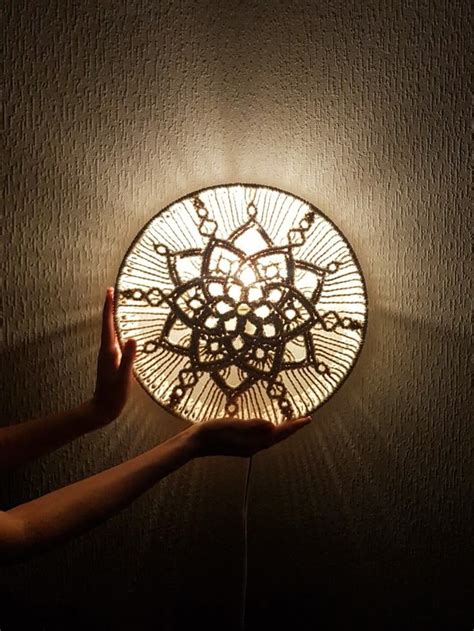 Настенный плетеный круглый макраме светильник бра в интернет магазине Ярмарка Мастеров по цене