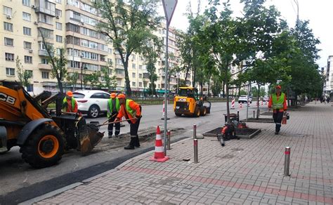 На бульварі Лесі Українки частково обмежено рух транспорту Вечірній Київ