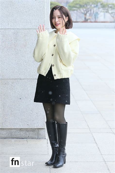 포토 배윤경 아쉬탕가를 아시나요 헉스