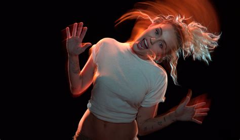 800x6000 Miley Cyrus Cute 2017 800x6000 Resolution Wallpaper Hd Celebrities 4k Wallpapers