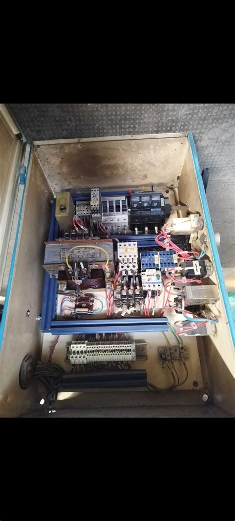 Dezmembrez Ghilotina Tabla FDB Bucuresti Sectorul OLX Ro