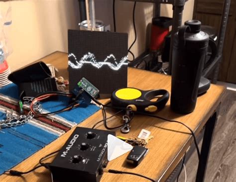Raspberry Pi Ohsillyscope For Entertaining Light Shows Elektor Magazine