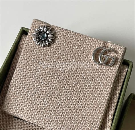 구찌 귀걸이 더블 G 플라워 스터드 반지귀걸이 중고나라