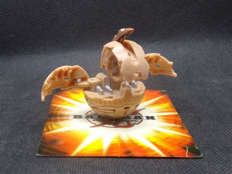 Bakugan Battle Brawlers Subterra Naga 620g 4636612517
