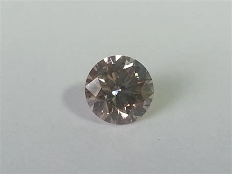 купить, подобрать цветной бриллиант в Екатеринбурге Expert Diamonds в ...
