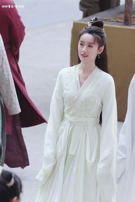 倾城亦清欢 袁冰妍 凤清欢 堆糖，美图壁纸兴趣社区