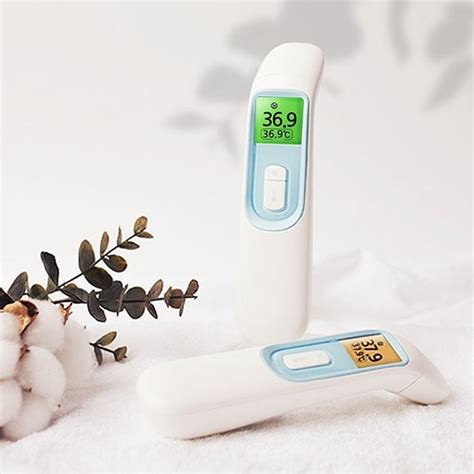 뭘로하지 비접촉 적외선 체온계 Ck2020b 신체에 접촉하지 않고 적외선을 이용해서 체온을 측정할수